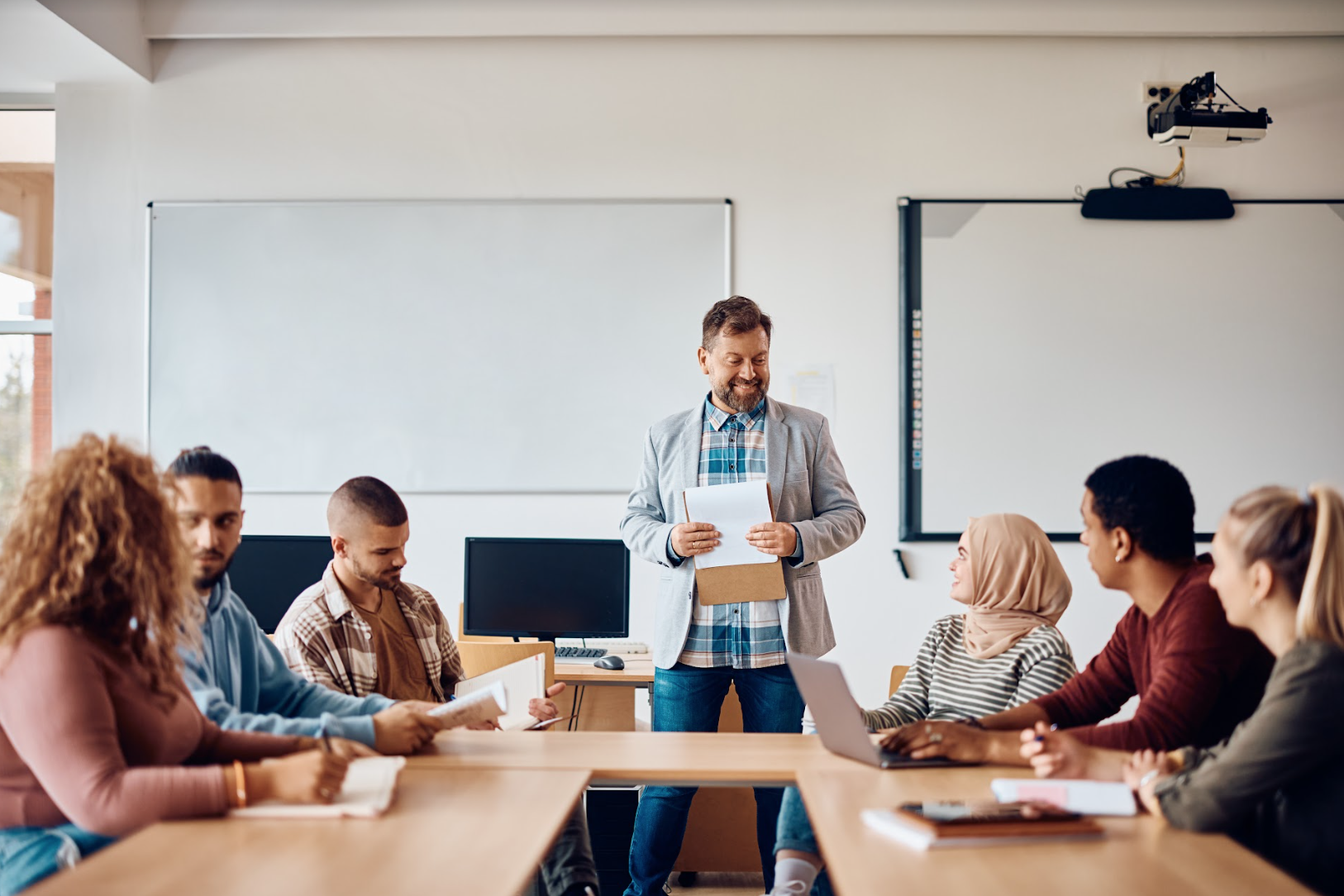 How To Leverage Diversity Committees And Employee Resource Groups To ...