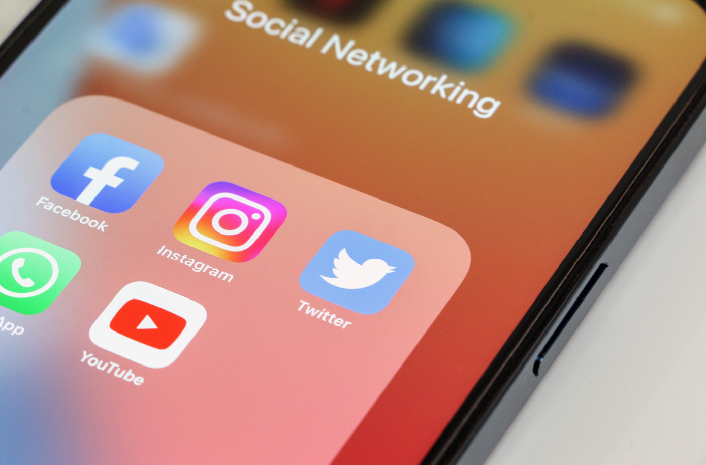 5 Tips to Show an Authentic Commitment to DEI on Social Media